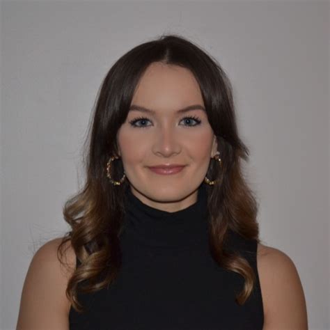 Danielle Mclean Server The Canadian Brewhouse Linkedin