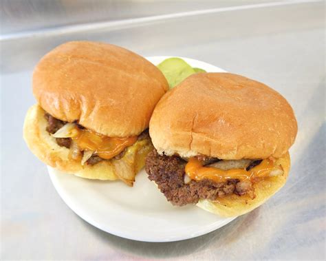 Bates Burgers