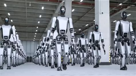 Humanoid Robots Take Over Chinese Factories Računalniške Novice