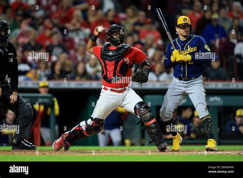 Cincinnati Reds Chuckie Robinson Left Throws To Second Base As