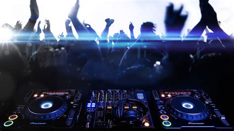 Hd Dance Fever Dj Pioneer At The Console