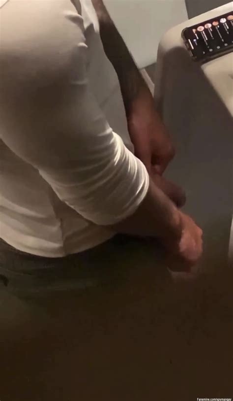 Spy Guy In Toilet Video 63 Spy Guy In Toilet Video 63