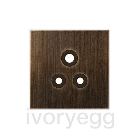 Centre Plate For Unswitched 5a Bs Socket 1 Gang Antique Brass By Jung