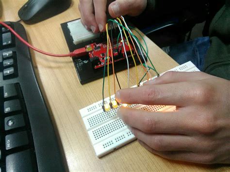 pin de catta devia en utilizando arduino mas que un simple circuito informática arduino circuito