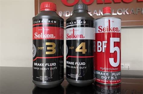 Mau Beli Minyak Rem Mobil Tapi Ada Dot 3 Dan Dot 4 Apa Sih Bedanya