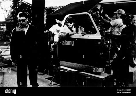 The T From Left Director Sam Raimi Keanu Reeves On Set 2000 Ph © Paramount Classics