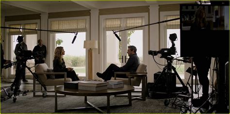 Photo Jennifer Aniston Jon Hamm Sex Scene 05 Photo 4994279 Just Jared Entertainment News