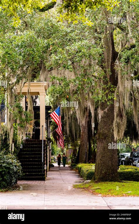 Savanna Historic District In Georgia Is A Southern Colonial City Full