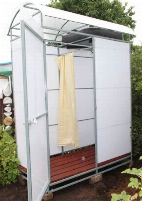 Летний душ из профильной трубы: 10 лучших идей + фото