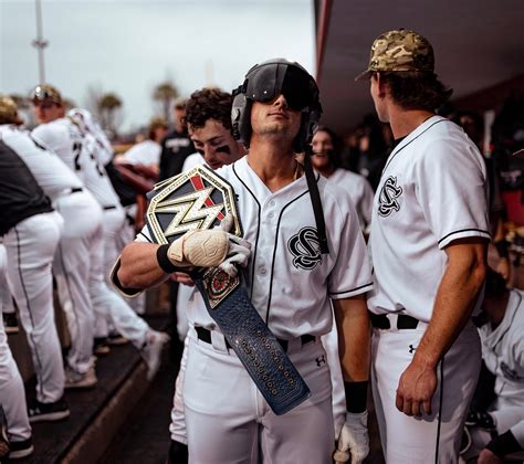 Gavin Casas Gavin Casas • Instagram Photos And Videos