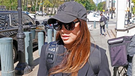 Ex Soros Fund Managers Assistant Lived Lavishly While Luring Women For