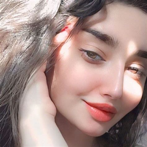 العنود بنت محمد 🇸🇦 Ou0 Z Snapchat Stories Spotlight And Lenses