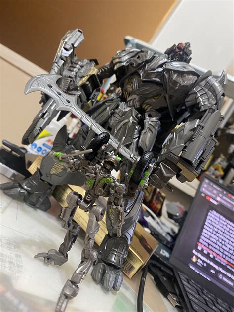 Transformers Last Knight Mohawk At Helene Winkleman Blog