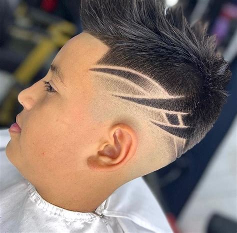 Pin By หล่อรวยนิสัยดี โทษที ไม่ใช่ On ซามูไร In 2025 Hair Tattoo