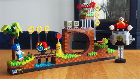 I Built Lego S Sonic Green Hill Zone Set And Brought The 16 Bit Classic Game To Life T3