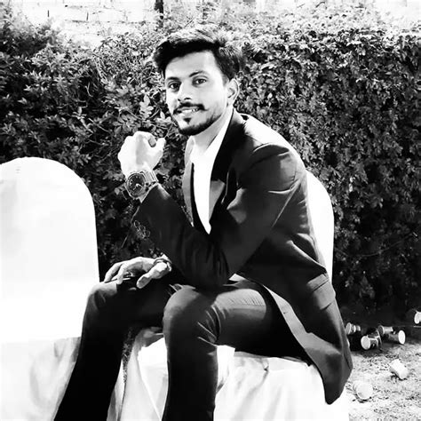 🖤om Dubey 🖤 Om Dubey Official On Threads