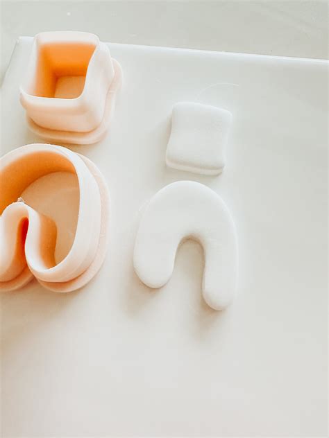 Mandi Organic Small Arch Clay Citter Set 1 75” Creoclay