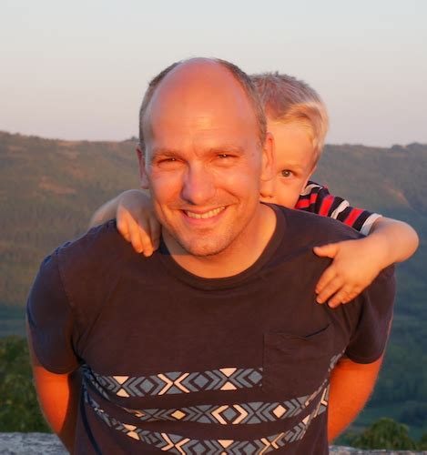 Professor Jonathan R Nitschke Department Of Chemistry College Of