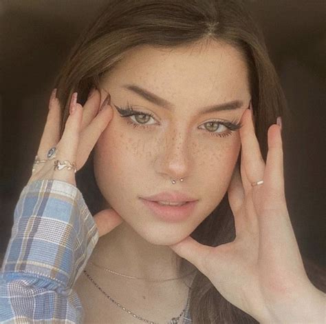 310 Ideias De Hannah Owo Em 2025 Garotas Rosto Garotas Tumblr Rosto