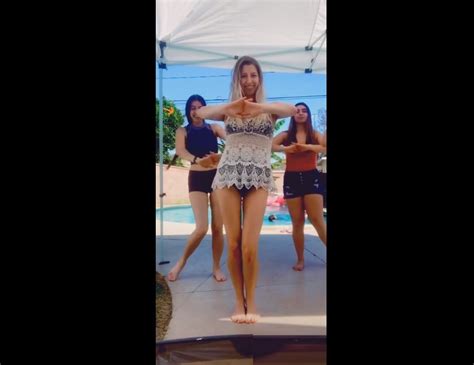 Melody Cristeas Feet