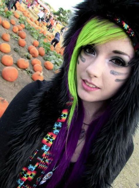 Leda Muir Leda Monsterbunny Pic