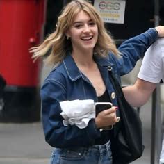 Pin By Gary Skelton On Daisyedgar Jones Daisy Edgar Jones Celebs Women