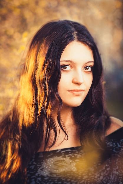 Premium Photo Beautiful Brunette Girl