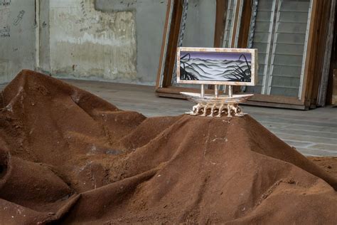 Lab Sing นิทรรศการว่าด้วยอัตลักษณ์และเรื่องเล่าที่ซ้อนทับกับประวัติศาสตร์