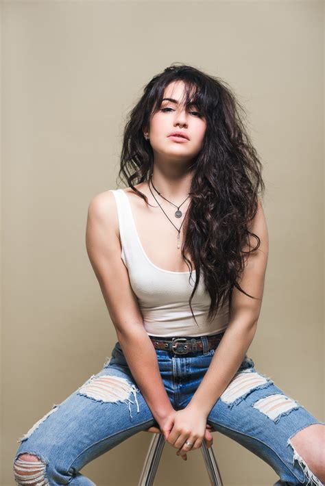 Éloïse Sarah Latulippe Photographe Photographie Vidéo Maker