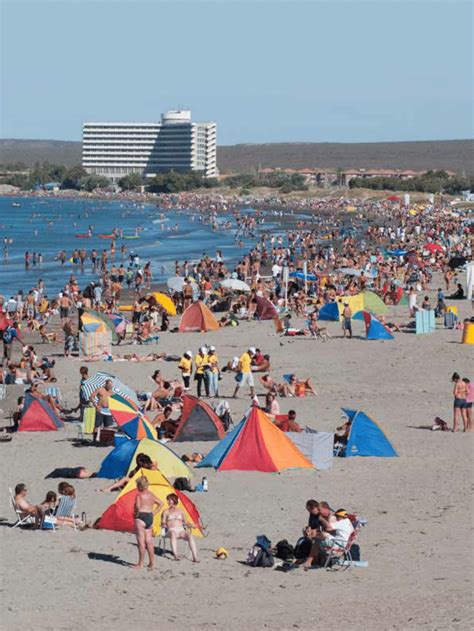 Pdf Puerto Madryn Crecimiento Urbano Conservación Ambiental Y Turismo