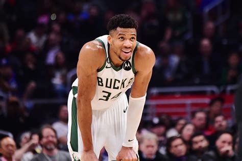 Giannis Antetokounmpo Otemoto