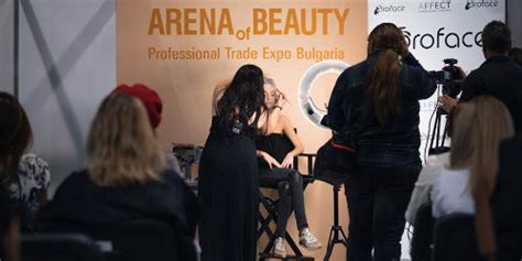 Makeup Masterclass опушен и блестящ грим Profacebg