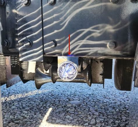 Straight Or Angled Style Facing Out Universal Frame Bracket For