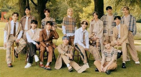 Pin By Naetflixs On 17