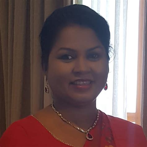 Nadee Fernando Youtube