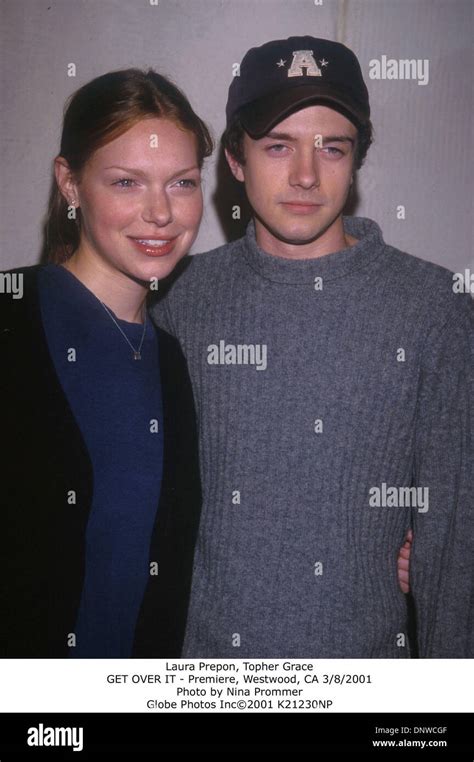 Laura Prepon And Topher Grace