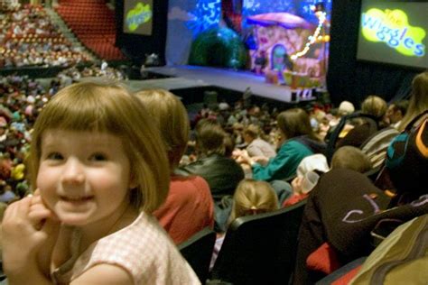 Locken Life Easter Sunday And The Wiggles In Concert