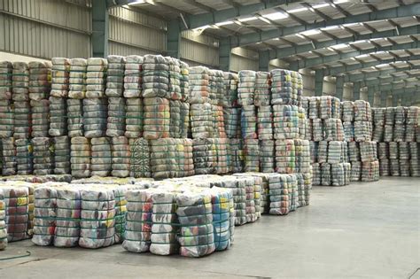 Where And How To Buy Wholesale Bales Of Used Clothes In Usa