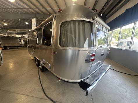 2025 Airstream Flying Cloud 25fbq For Sale