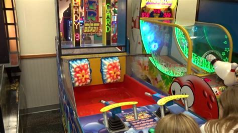 Chuck E Cheese Arcade