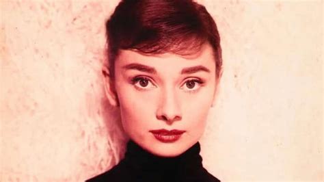 Perfect Eyebrows Like Audrey Hepburn Step By Step Method