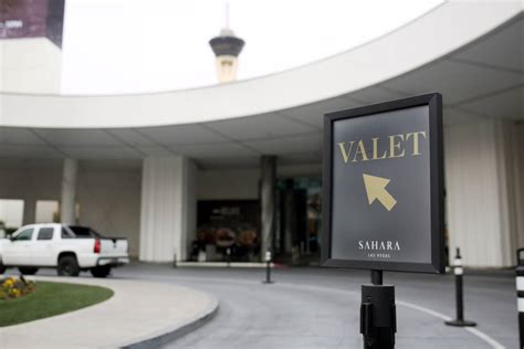 Free Valet Parking On Las Vegas Strip The Strip Local