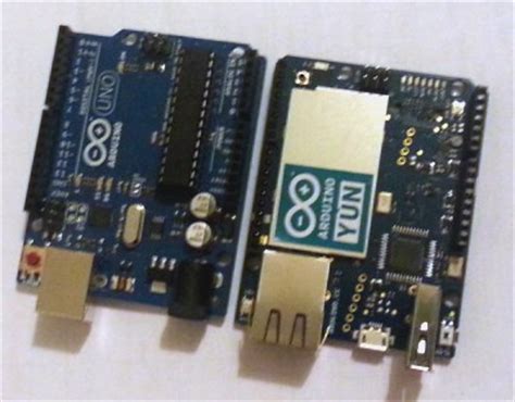 Arduino Yún unboxing lucadentella it