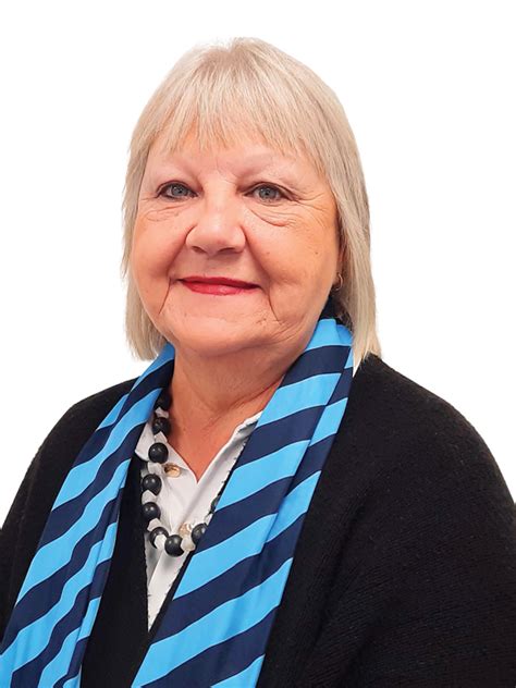 Agent Profile For Reinette Serfontein