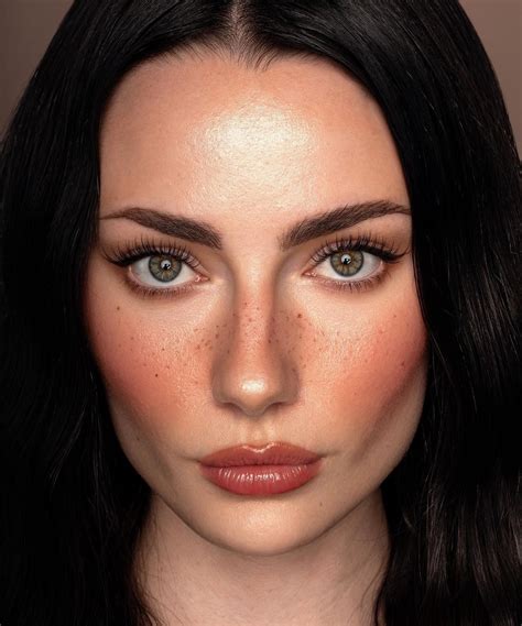 Amanda Benko Amanda Benko • Instagram Photos And Videos