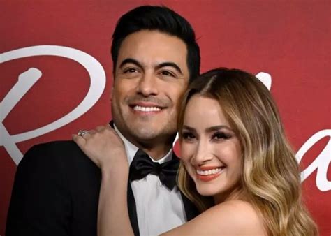 Carlos Rivera Y Cynthia Rodríguez Deslumbran En Su Aparición Más