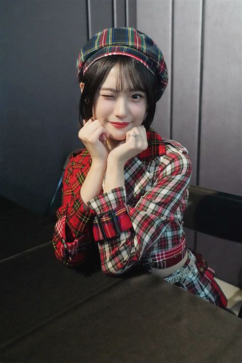 台灣女團偶像「kiris」降臨 Fif☆live 打歌舞台！首次獻唱新曲「set On Fire」 Paradaily 遊戲｜動漫｜3c科技