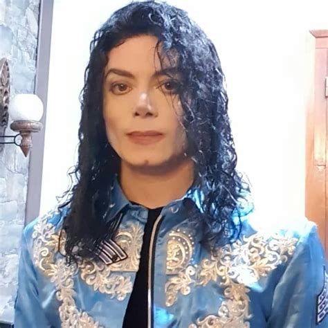 100 Likes 6 Comments M ~o ~o ~n~w~a~ L~k~e~r Smoothcrminaljam On