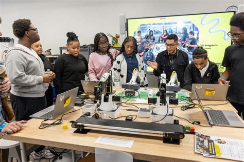 Students Get Hands On Look At Career Pathways During Fall Fest At Ccp