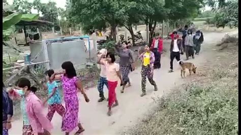 ယင်းမာပင် ဆားလင်းကြီးရွာပေါင်းစုံသပိတ်က စစ်အာဏာရှင်ဆန့်ကျင်ရေး ချီတက